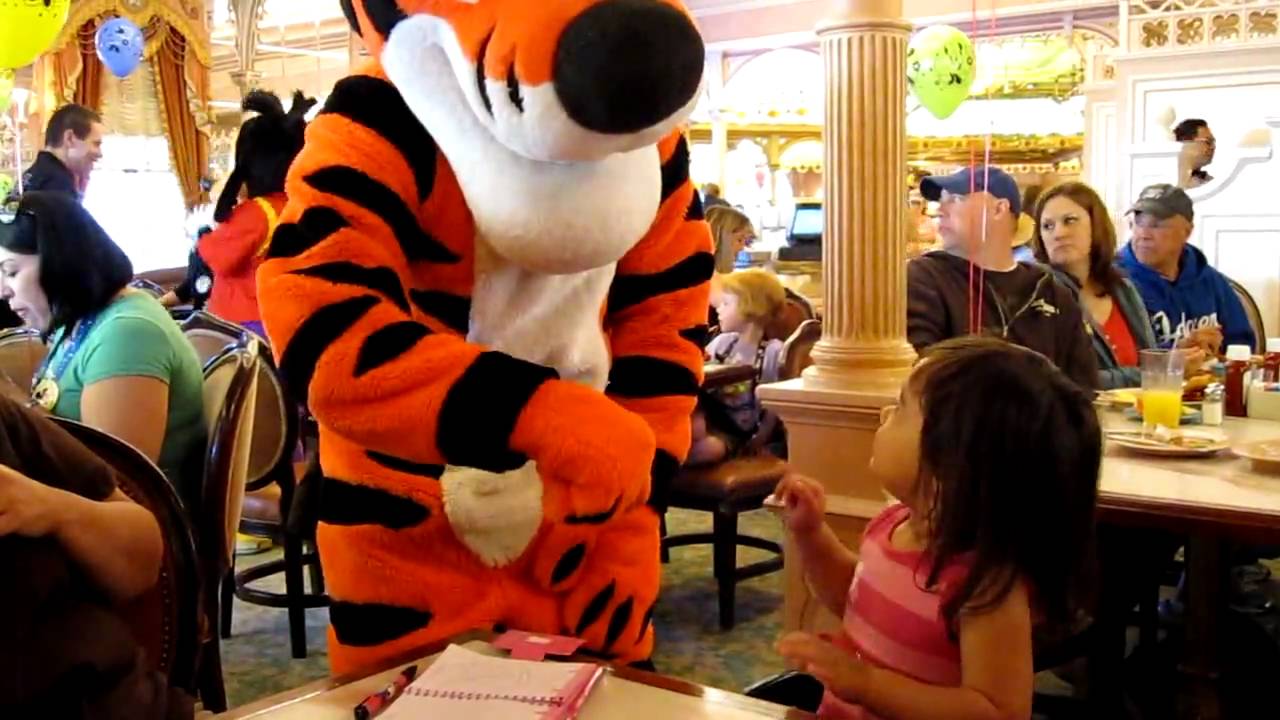 Meeting Tigger at breakfast (HD) - YouTube