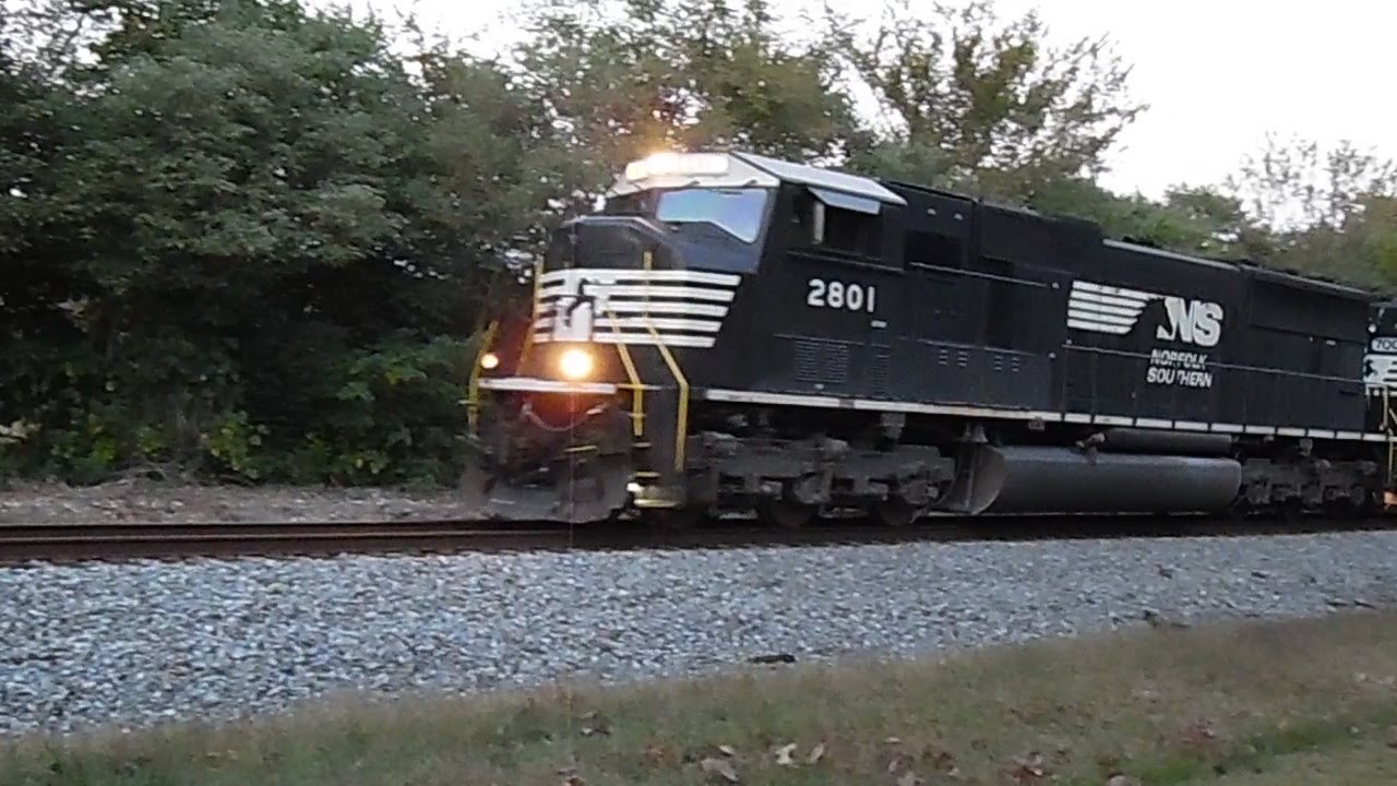 Norfolk Southern oddball units, SD75M & "Triclops" SD60M - YouTube