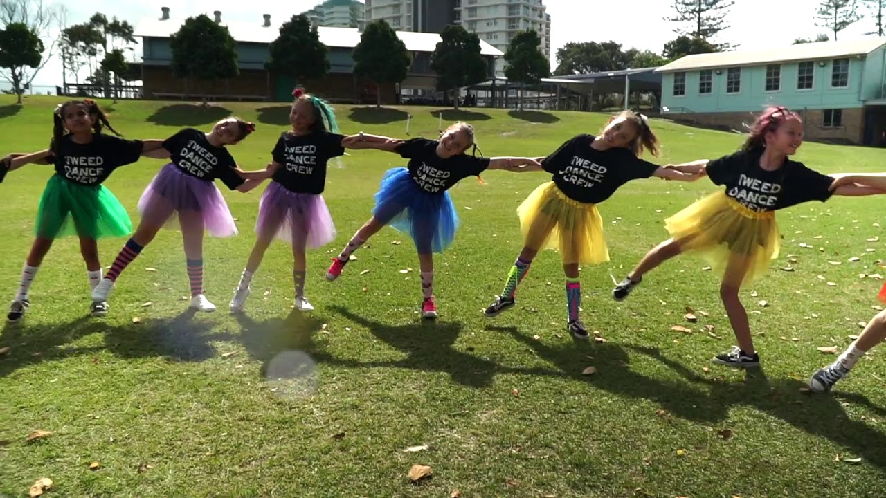 Tweed Heads PS Girls Dance Crew 2020 Together - YouTube