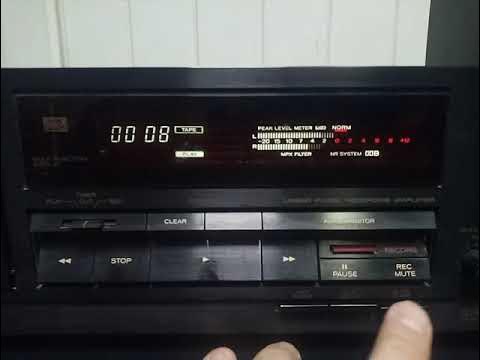 TEAC V-670 - YouTube