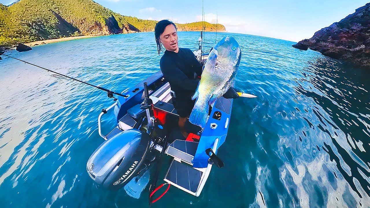 Alone Island Hopping, Solo Camping Overnight In A Small Boat - Catch ...