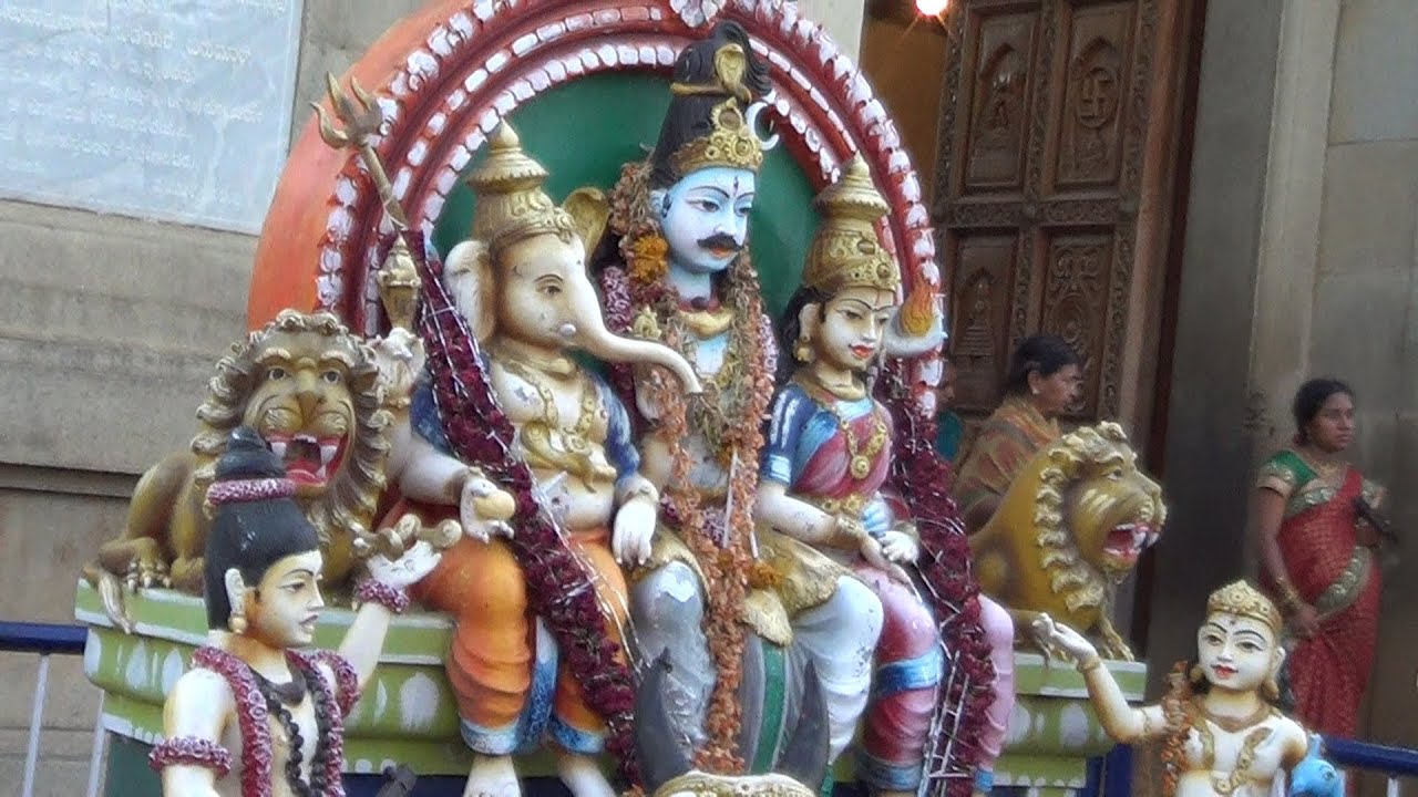 Sri Siddalingeshwara Swamy Yediyur - YouTube