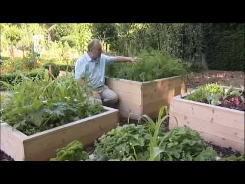 'Which Best Buy' Standard Raised Beds from Harrod Horticultural - YouTube