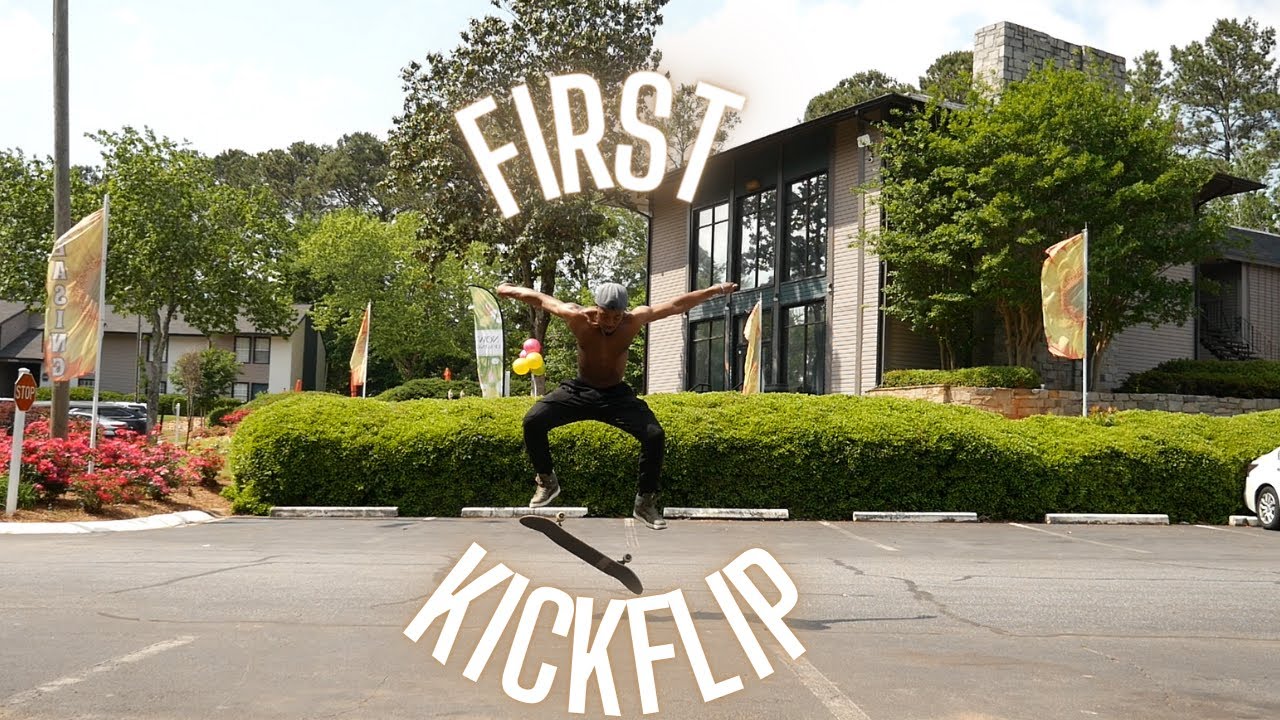 FIRST KICK FLIP AFTER 8 YEARS - YouTube