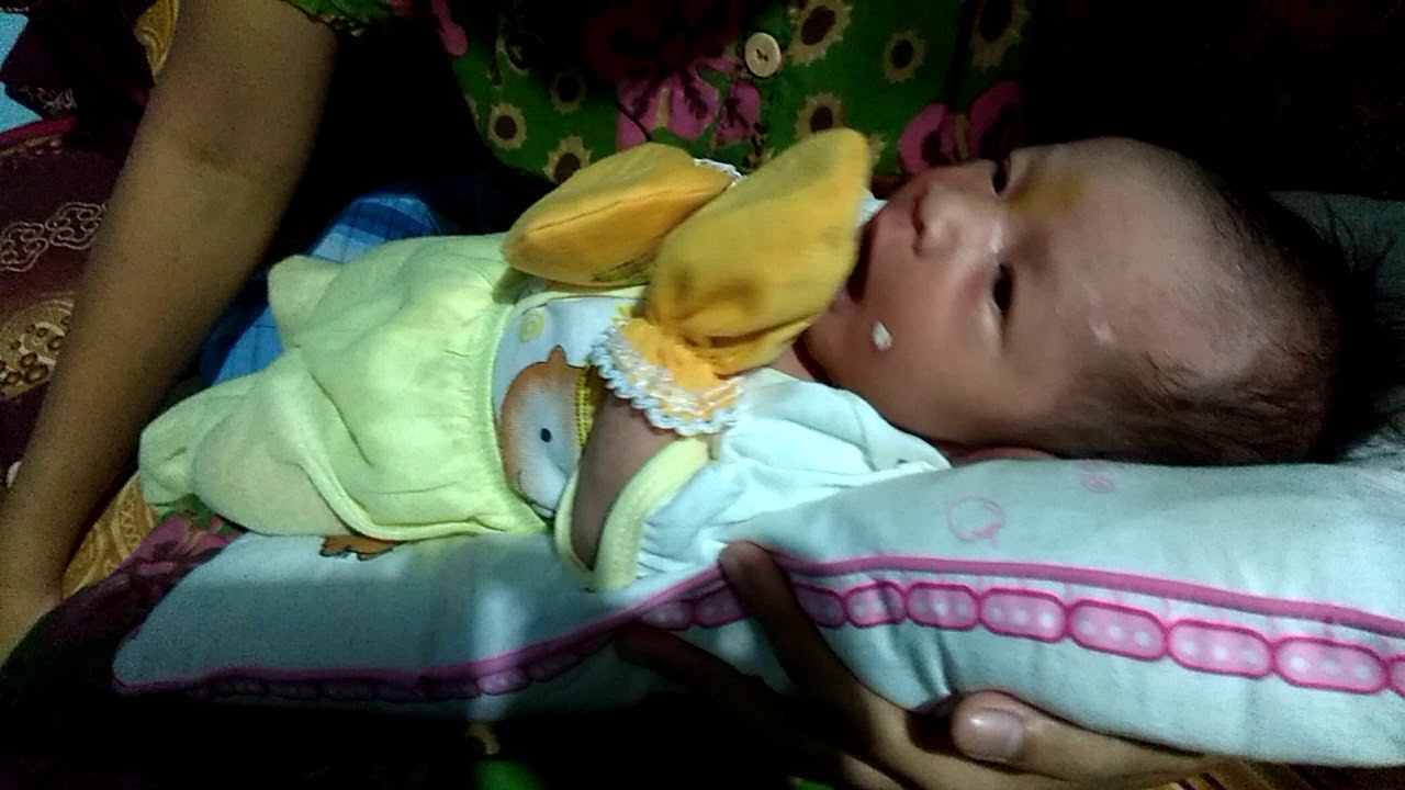 Lagi Enak2nya Tidur Di Bangunin Mamanya 😁😁 Youtube