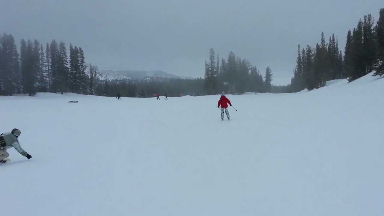 Learning to ski. PIZZA PIZZA PIZZA - YouTube