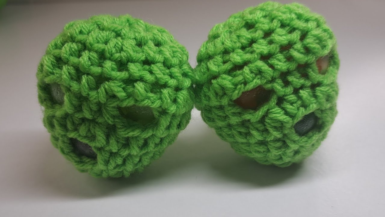 How to Crochet a Alien Head Stress Ball #lisalovescrochetandknit # ...
