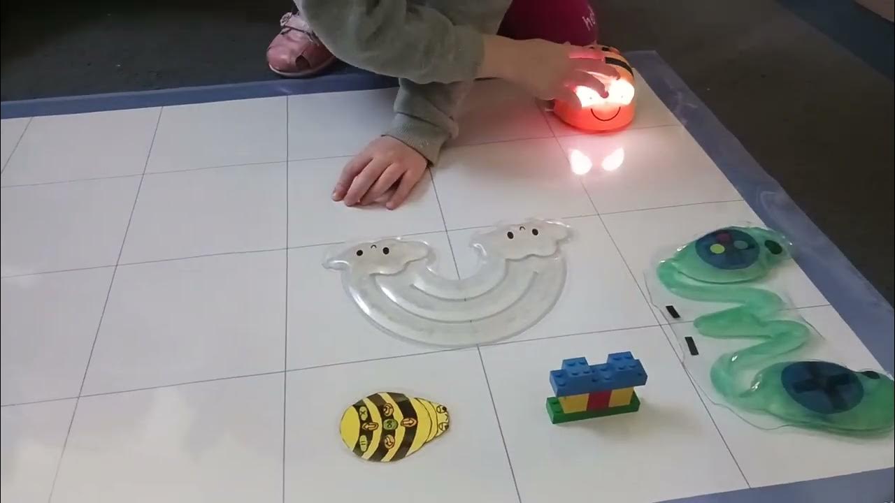 Debugging Bee-Bot robottal - YouTube
