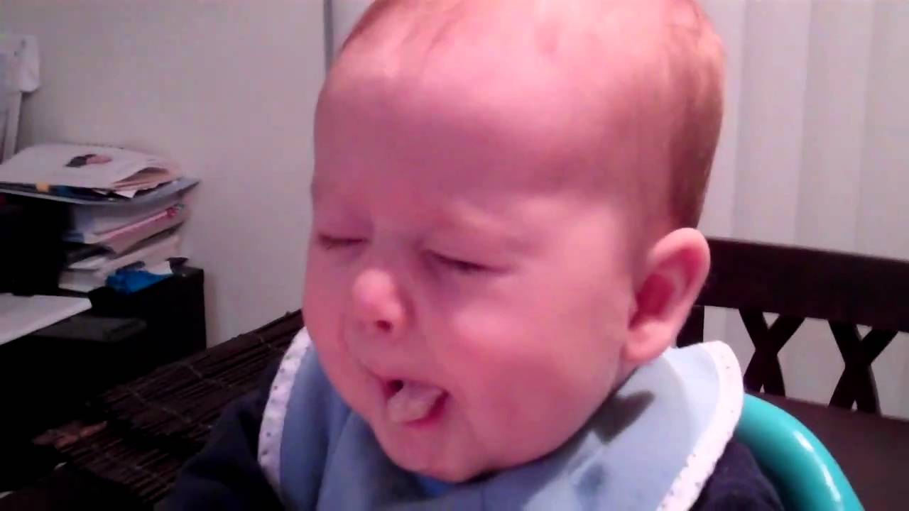 baby eats ham for the first time. HILARIOUS!!!!!!!!!!!!!!!!!!!!! - YouTube