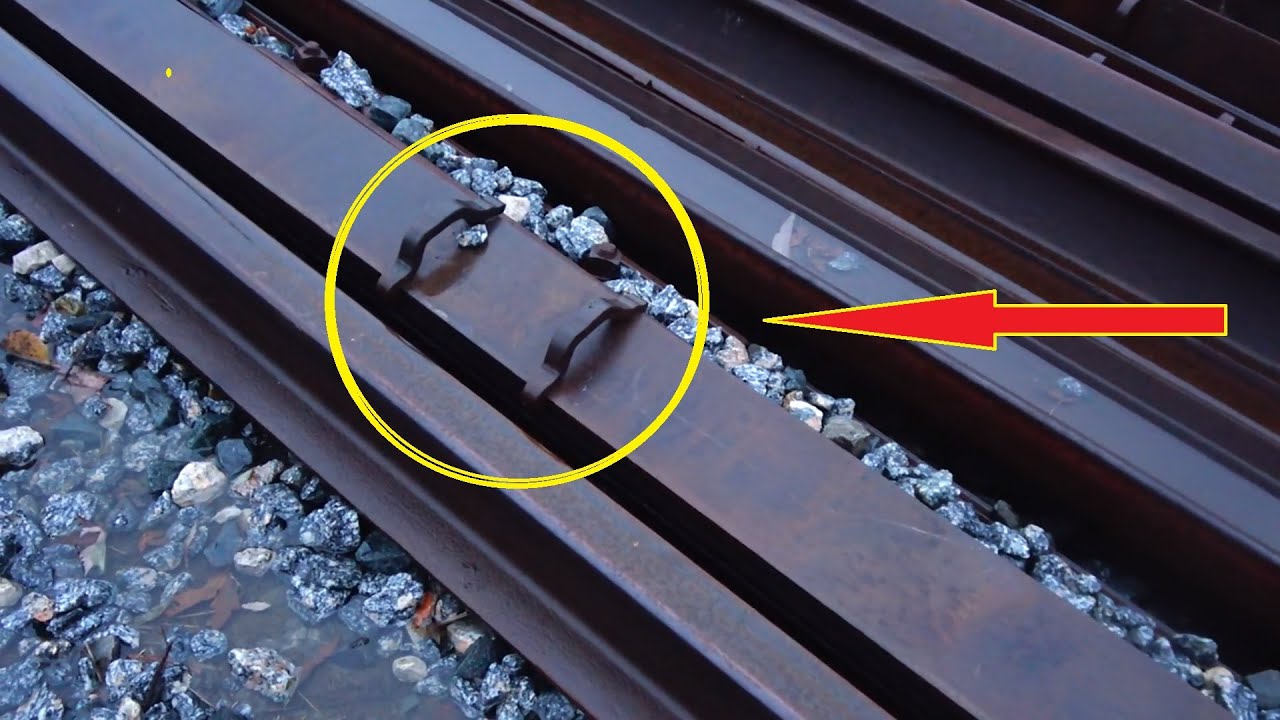 What Are These Brackets On Train Rails? 2 CN Units Pull Big CSX Train ...
