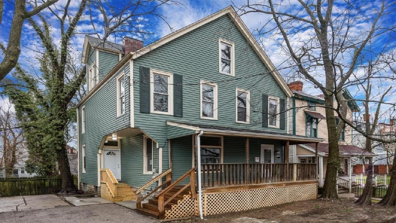 1708 Fairfax Avenue, Cincinnati, OH Presented by Katherine Neltner ...