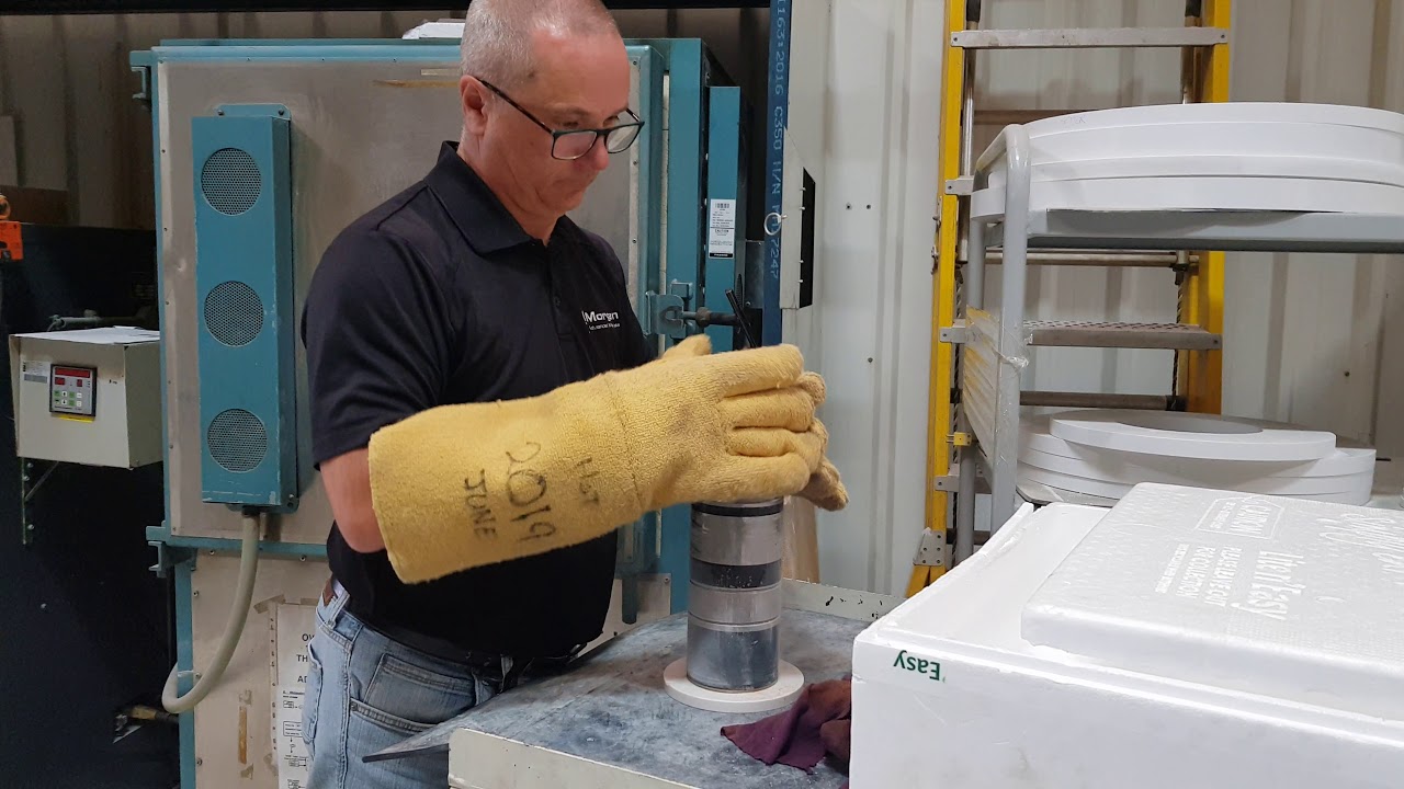 Shrink fit dry ice and heat - YouTube