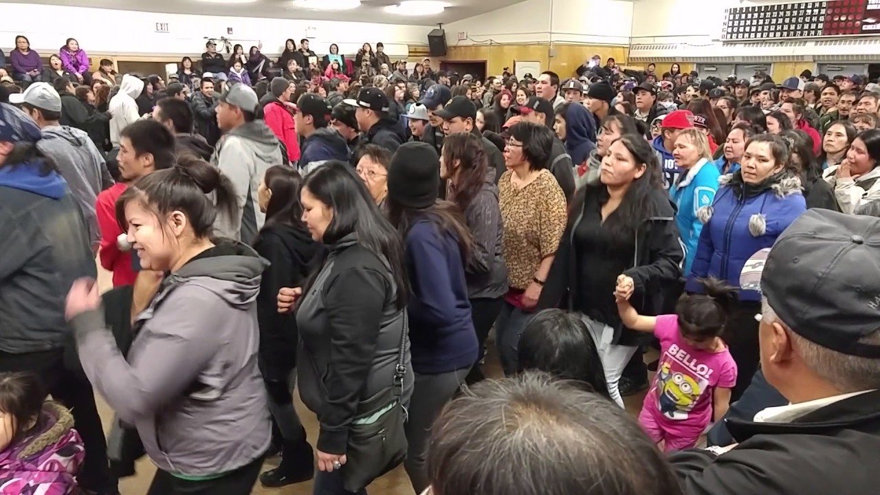 Behchoko dance 2016-03-20 time 17:52 - YouTube