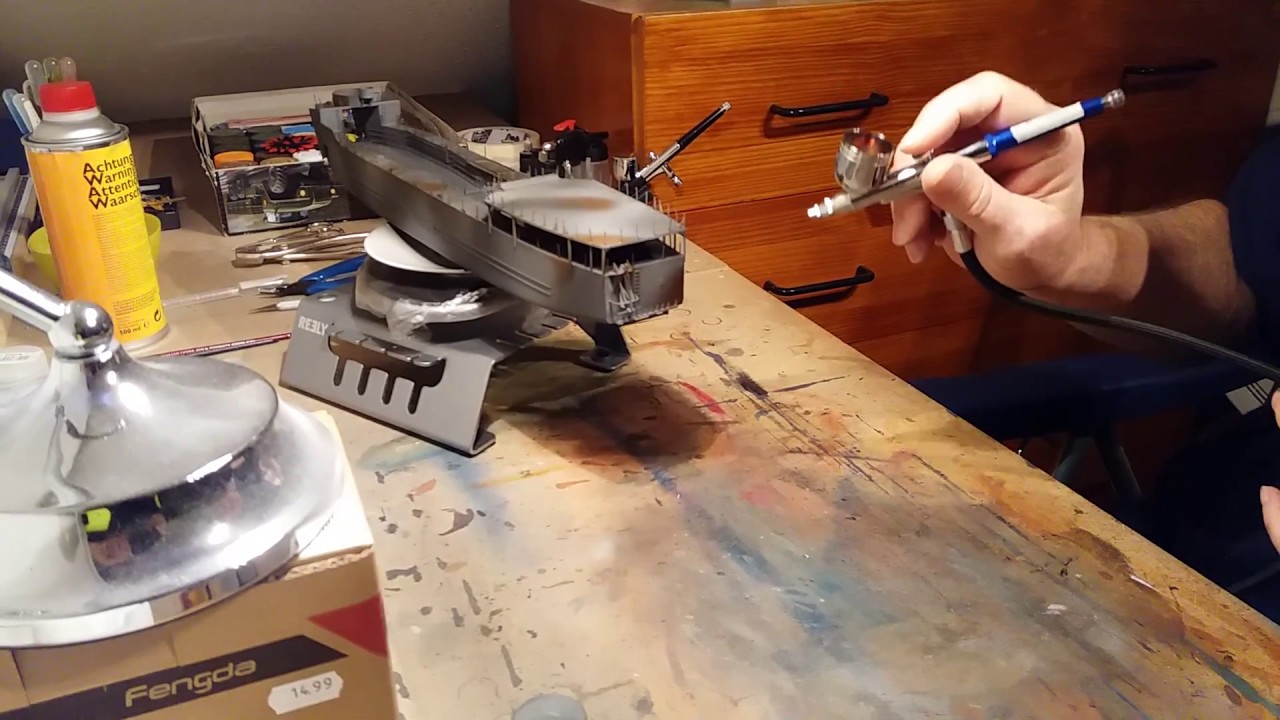 Airbrush modelbouw deel 9 #Aanbrengen camouflage bruin (tips & tricks ...