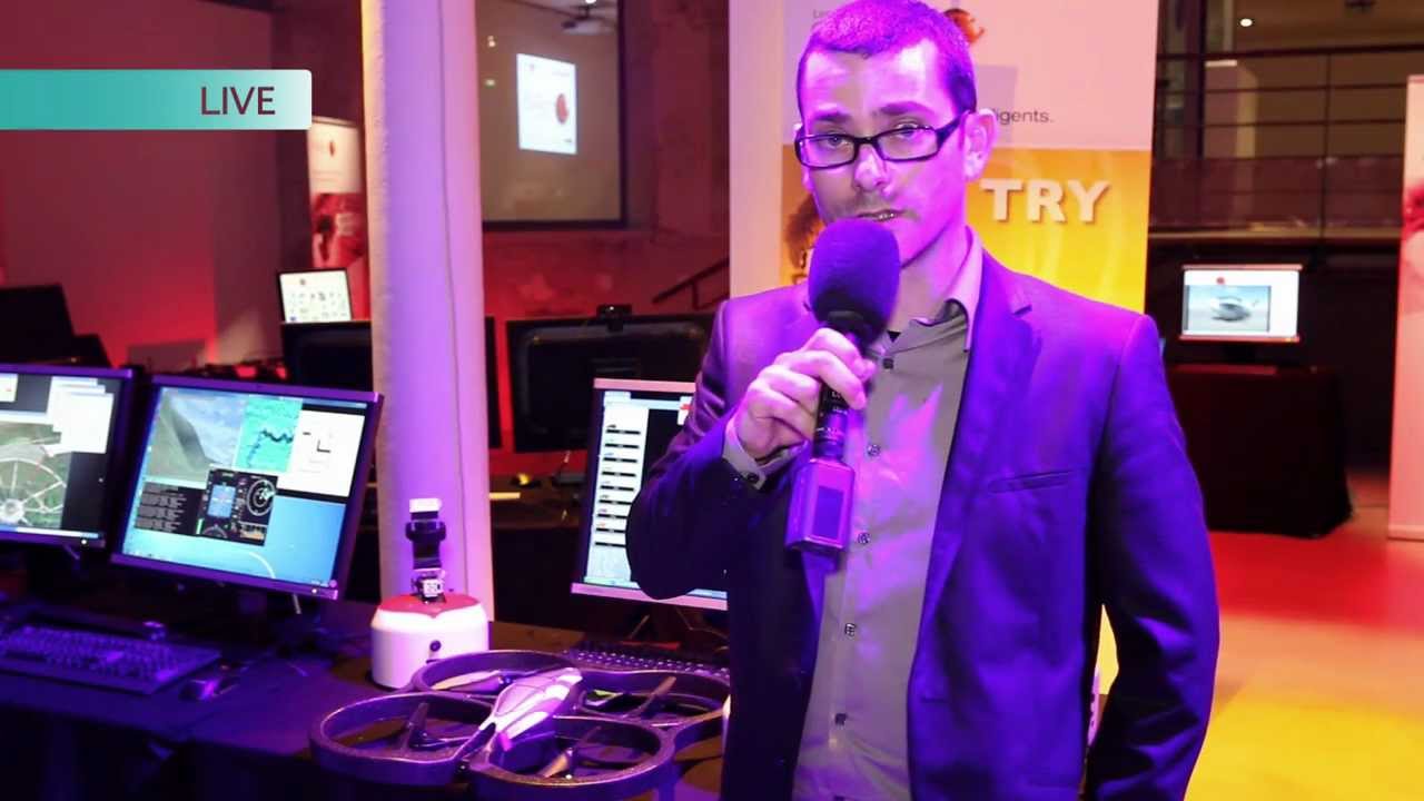 Des systèmes multi-agents pour des drones toujours plus autonomes - YouTube