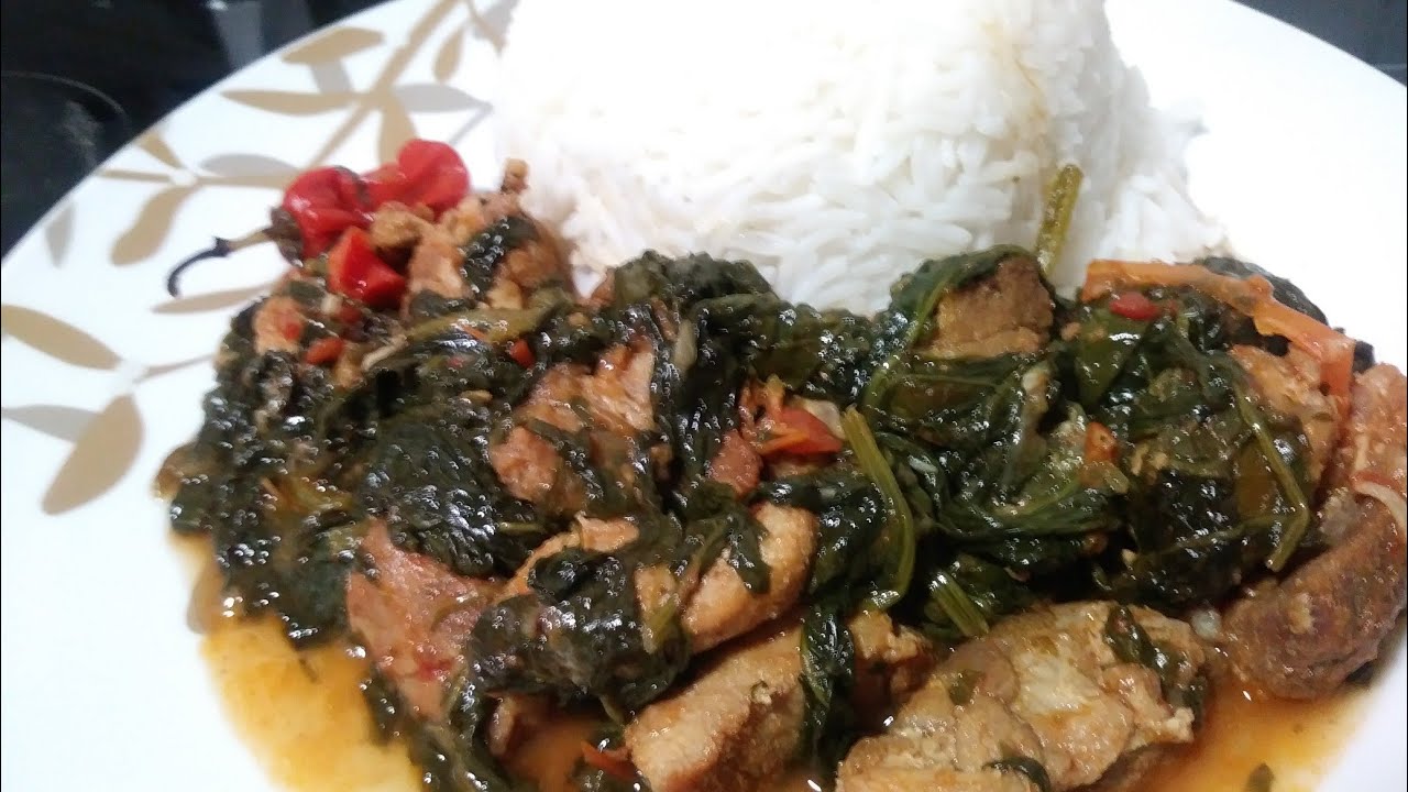 Mapishi ya mchicha(spinach,epinard) na nyama ya nguruwe - YouTube