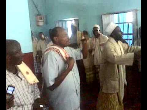siyaaro sheikh abdi ow cumar - YouTube