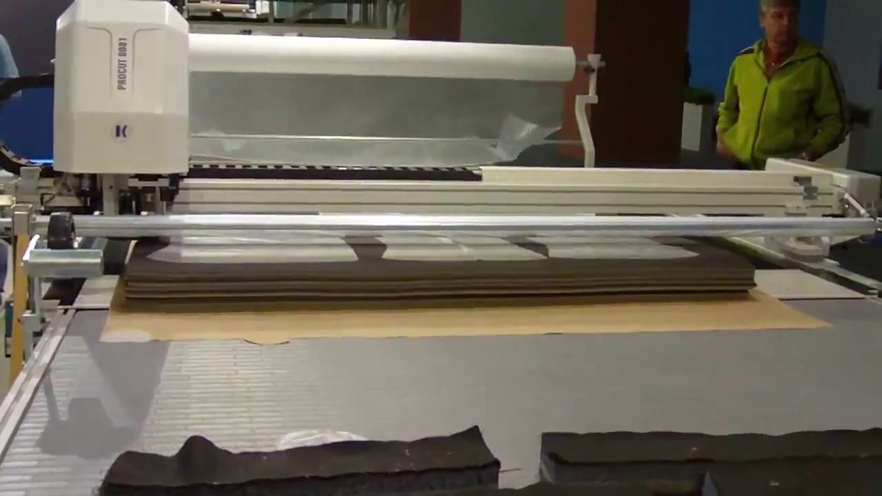 Automatic fabric cutting machine manufacture - YouTube