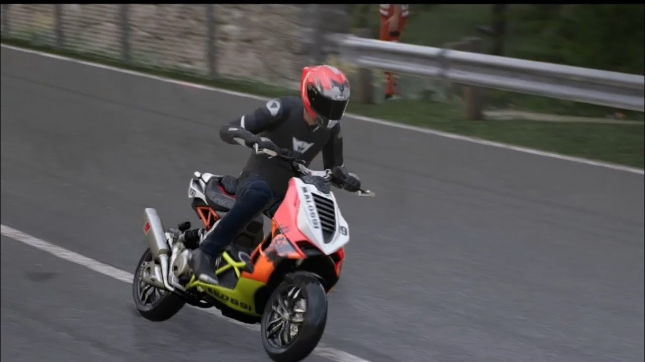Bawa jalan jalan motor BRONG EPEP spec Motogp - YouTube