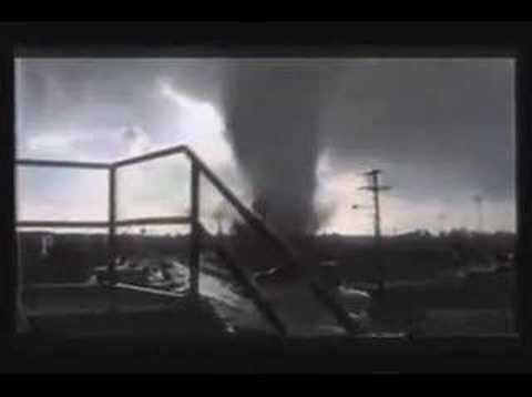 Wichita/Andover Kansas Tornado - YouTube