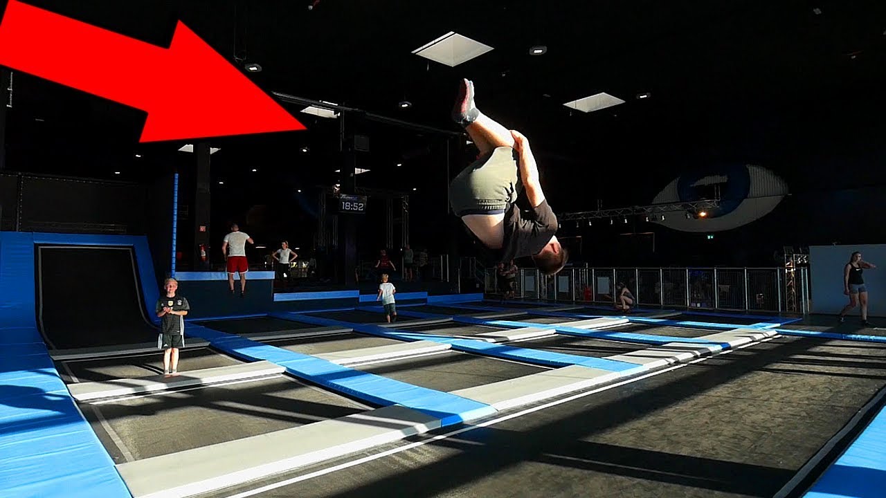 TRAMPOLIN TRICKS - SUPERFLY HANNOVER |Kiran Reese - YouTube