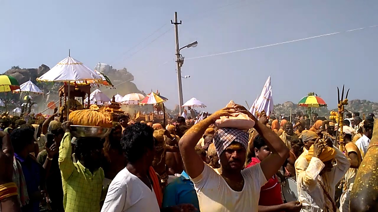 Mailaar Linga procession at Mailapur Yadgir - YouTube