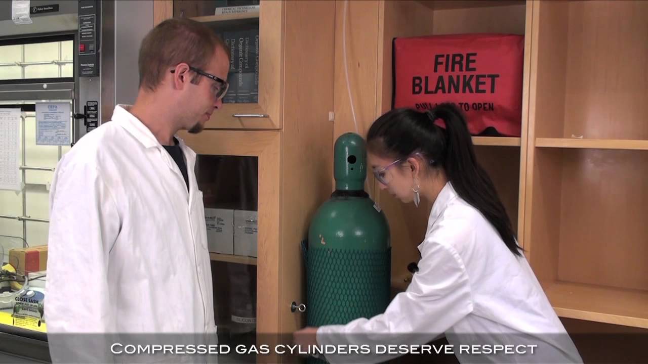 Working with pyrophoric reagents Eps 1: getting ready - YouTube