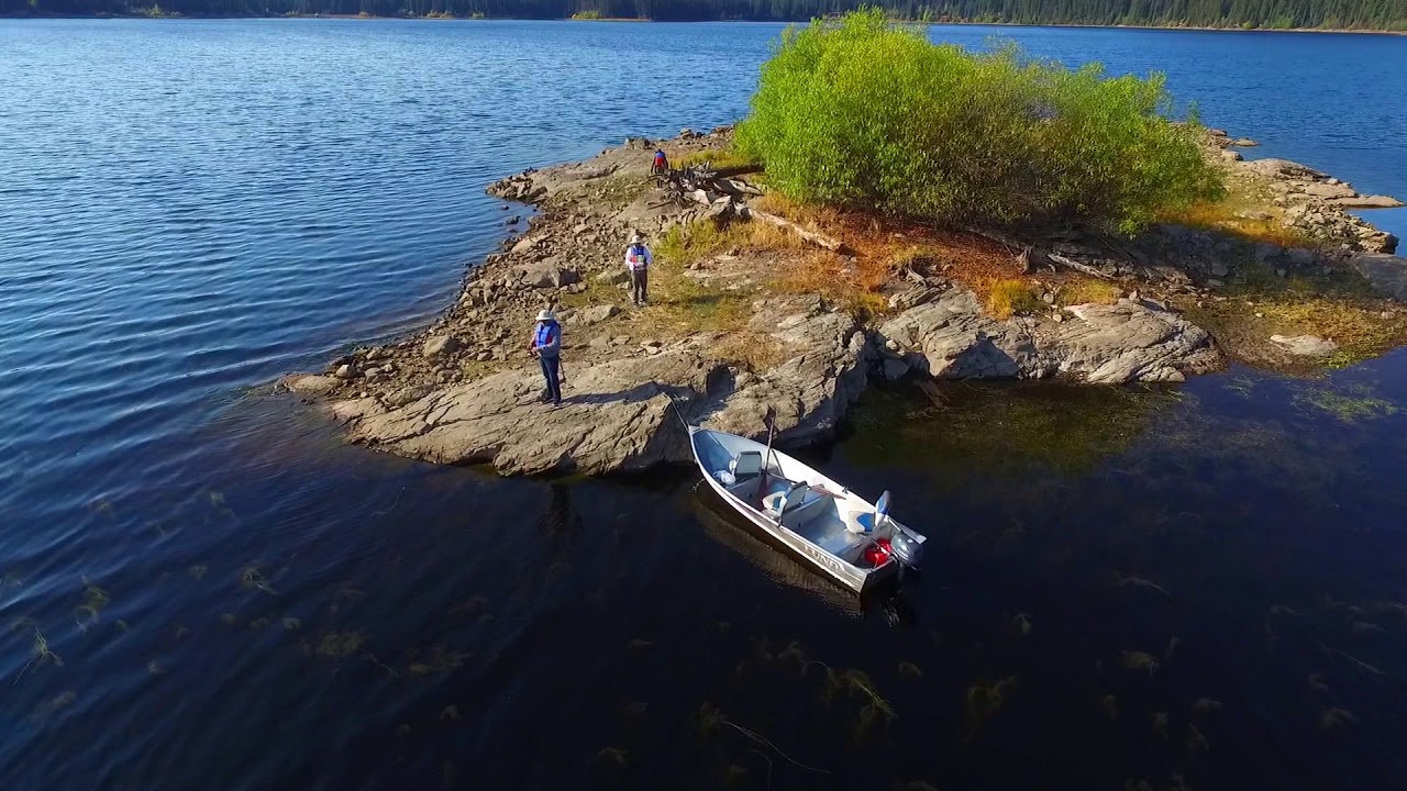 Beaver Lake BC Canada 2017 - YouTube