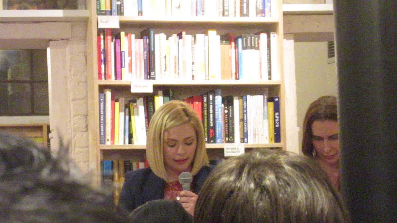 Susannah Cahalan reading from her new book The Great Pretender - YouTube