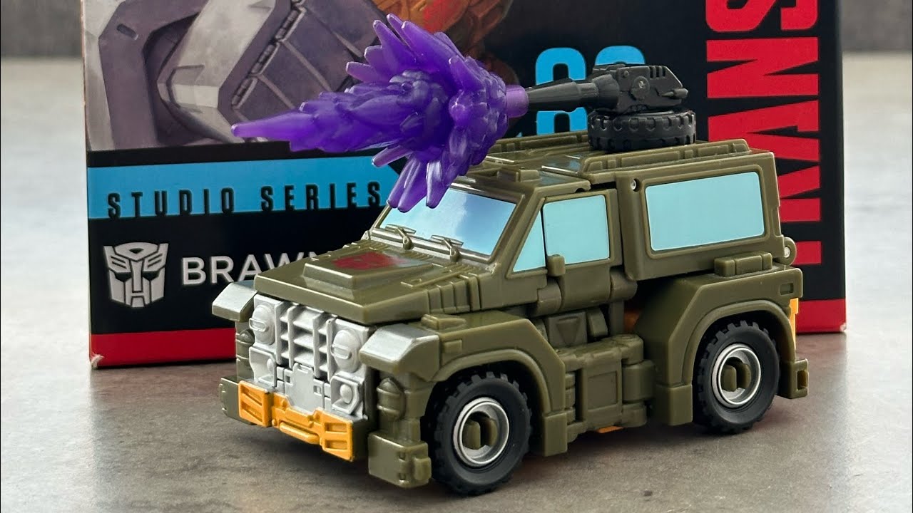 This TINY AUTOBOT Packs a PUNCH 👊 Transformers SS86 BRAWN Review - YouTube