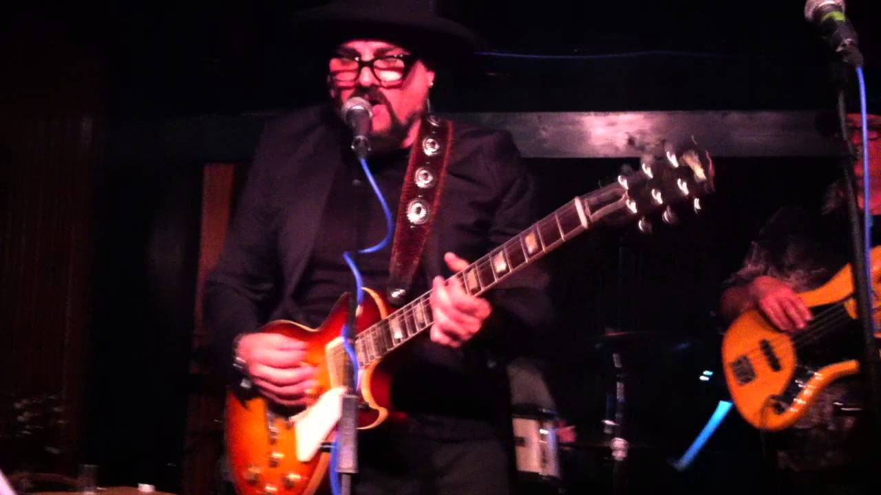 Jimmy Vivino - YouTube