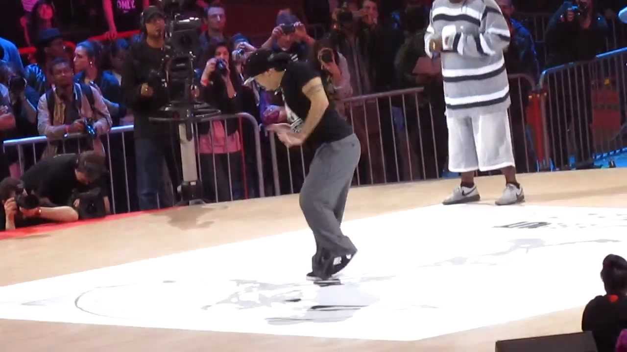 Kei - Juste Debout 2012, Judges' demo [POPPING] - YouTube