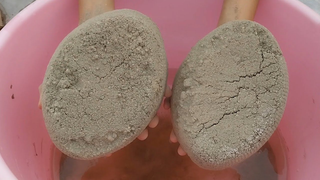 Yellow Grainy Sand Candy shapes dipping&dry Crumbling on Paste - YouTube