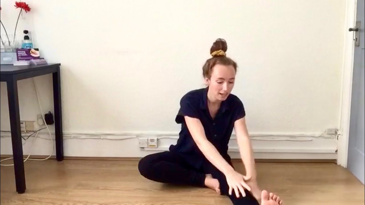 Perfect Posture! Standing & Sitting Hamstring Stretch With Hiisha! - YouTube