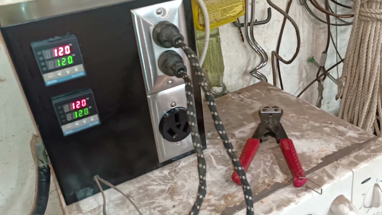kiln temperature controller - YouTube