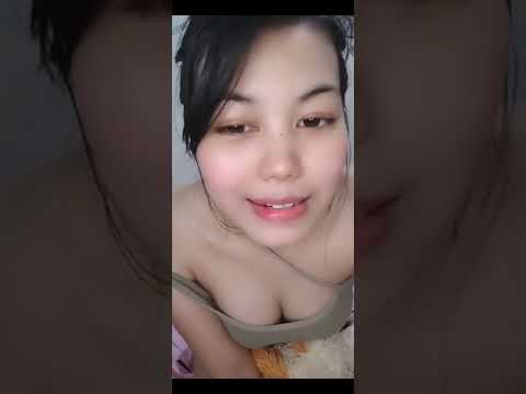 Paling hot Goyangannya bikin ga tahan - Bigo Live
