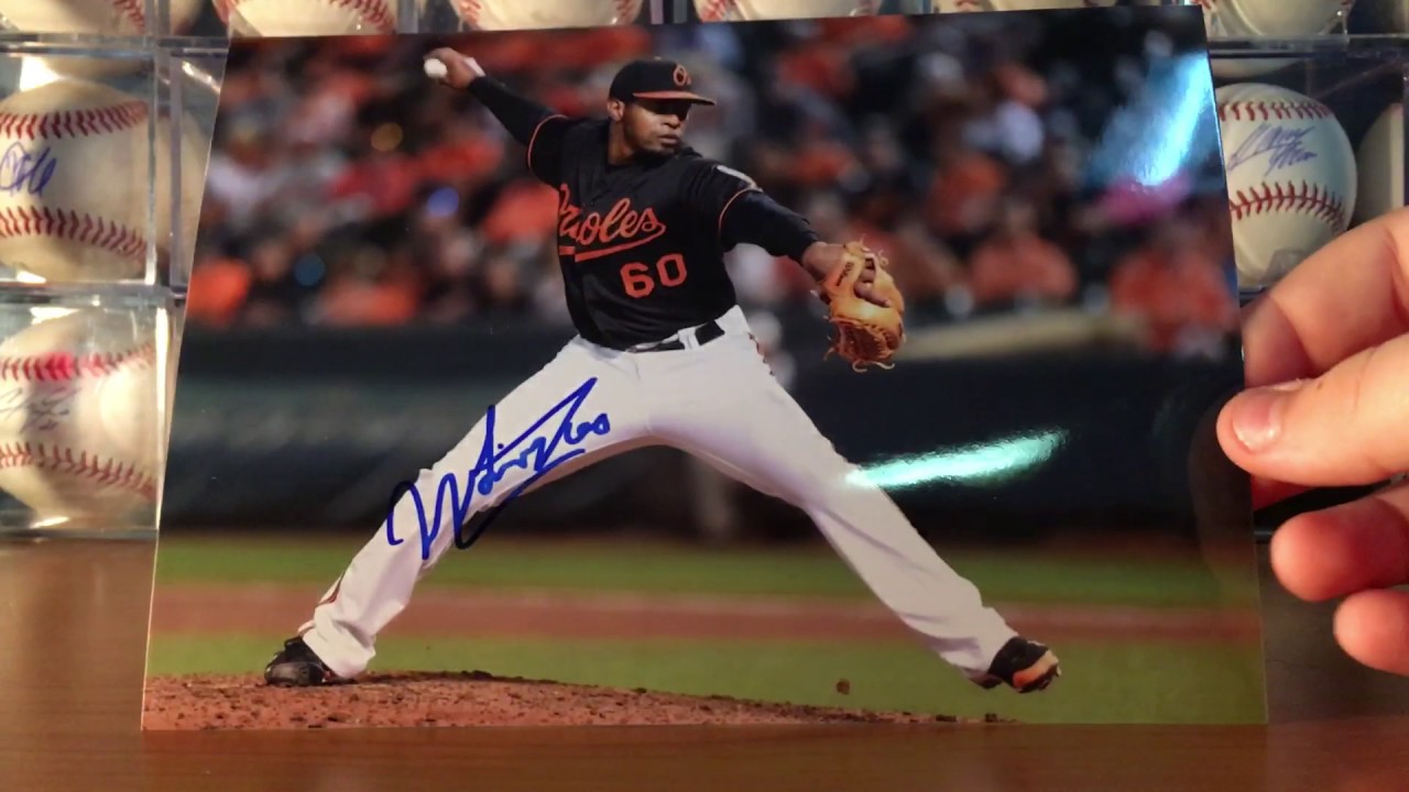 2017 Orioles fanfest autograph recap - YouTube