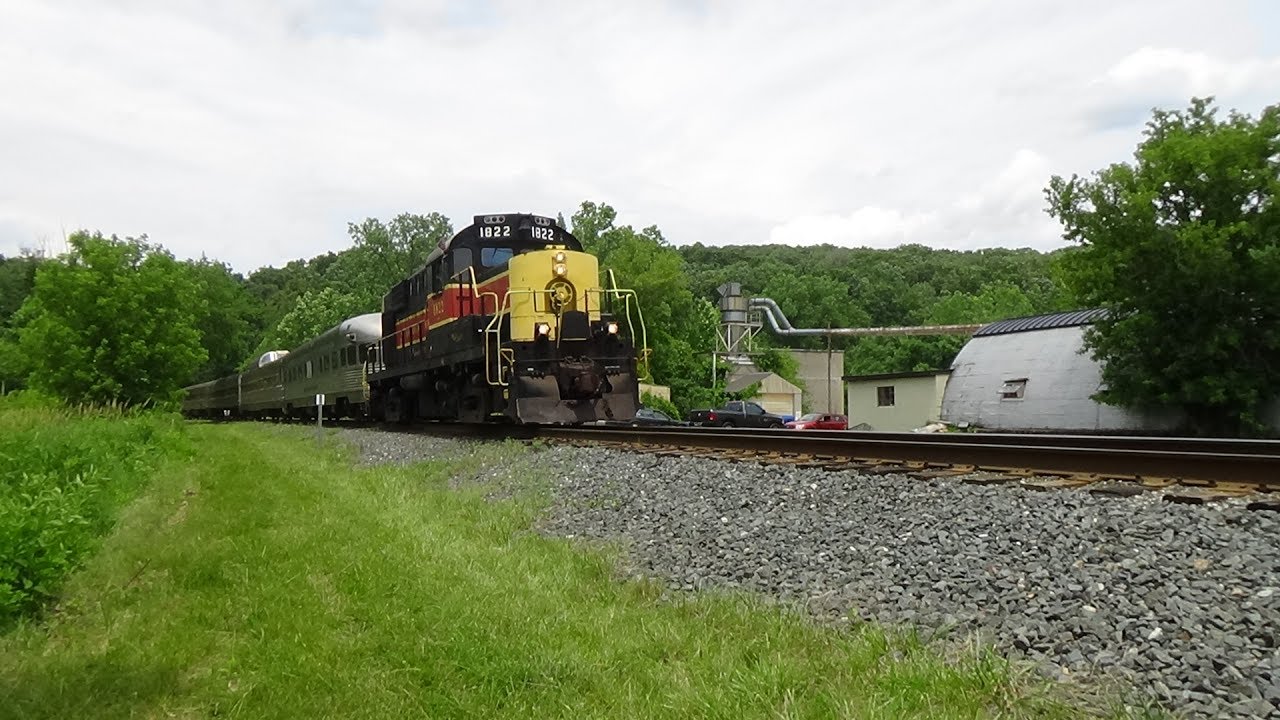 CVSR 1822 in Peninsula, OH 6 29 17 - YouTube