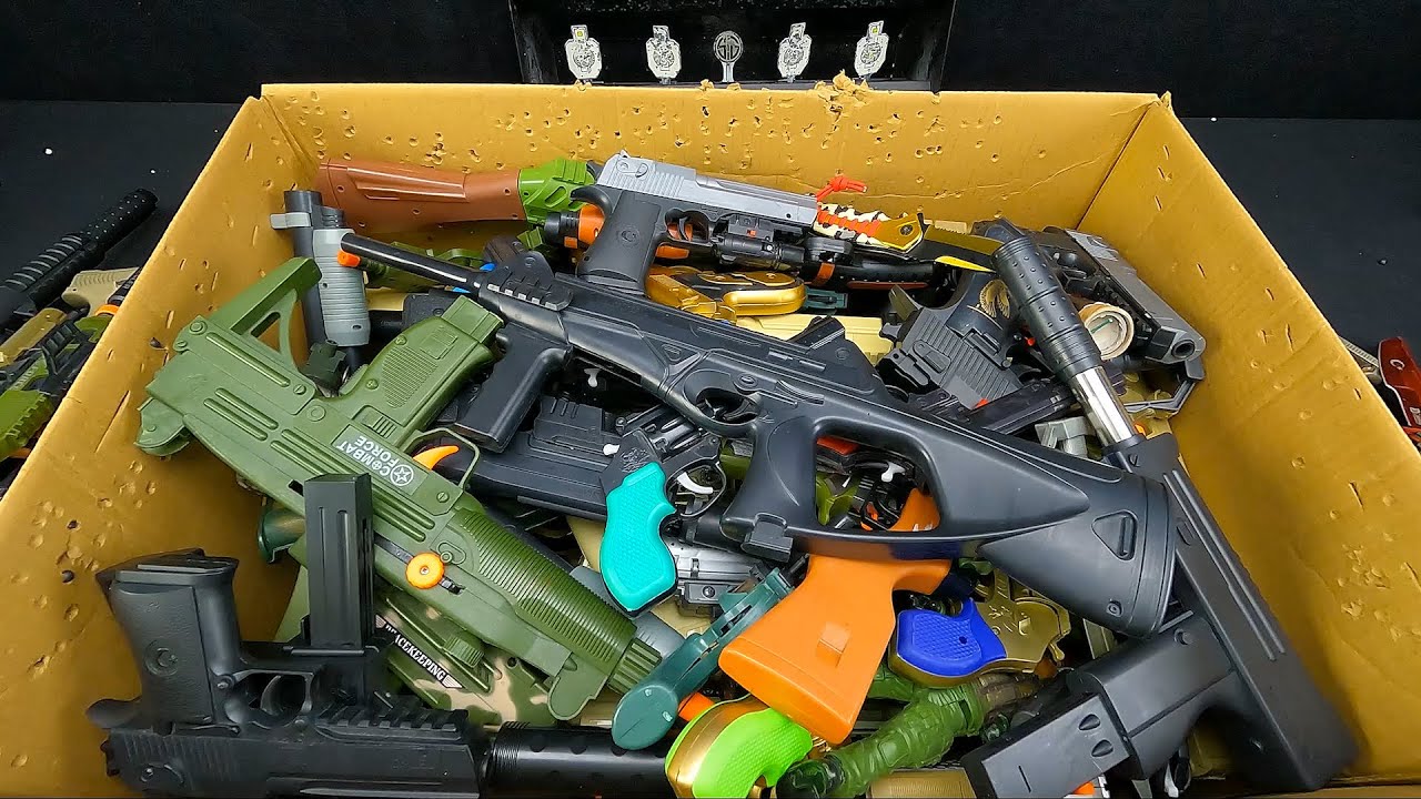 Toy Guns, Toy Army Guns, Toy Robber Guns, Toy Machine Guns, and Toy ...