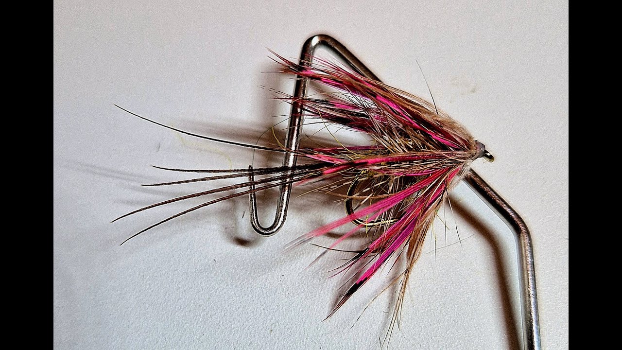 Tying a Fluo Pink wet mayfly - YouTube