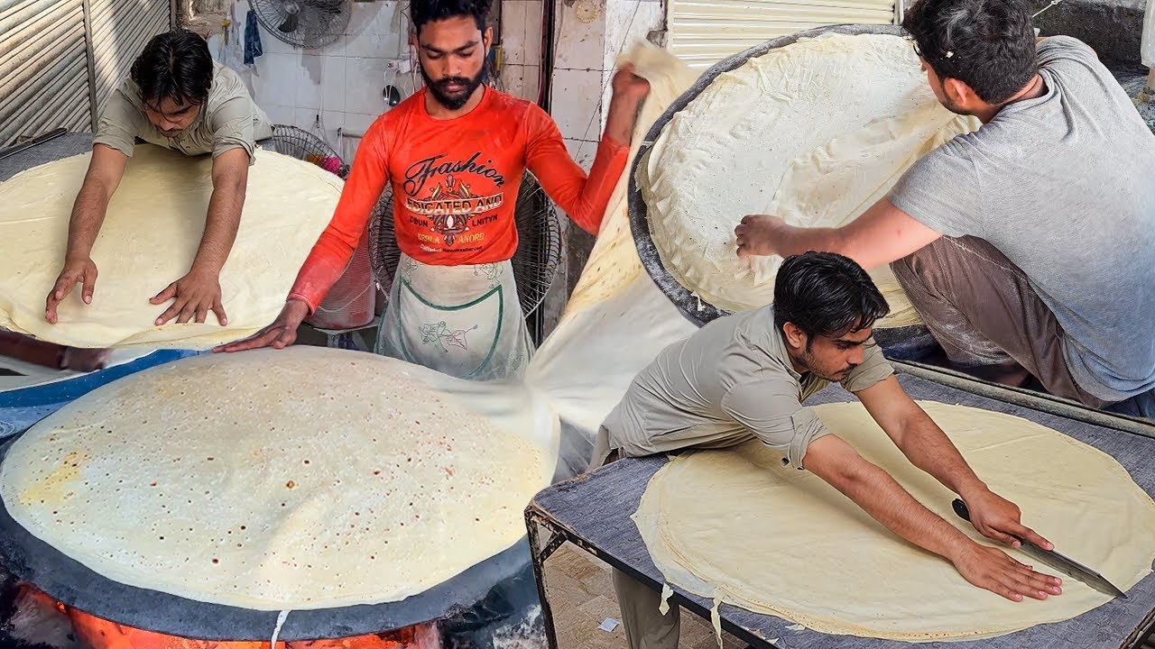 MANDA ROTI MAKING | Biggest RUMALI Matka Roti | ROLL & SAMOSA PATTI ...