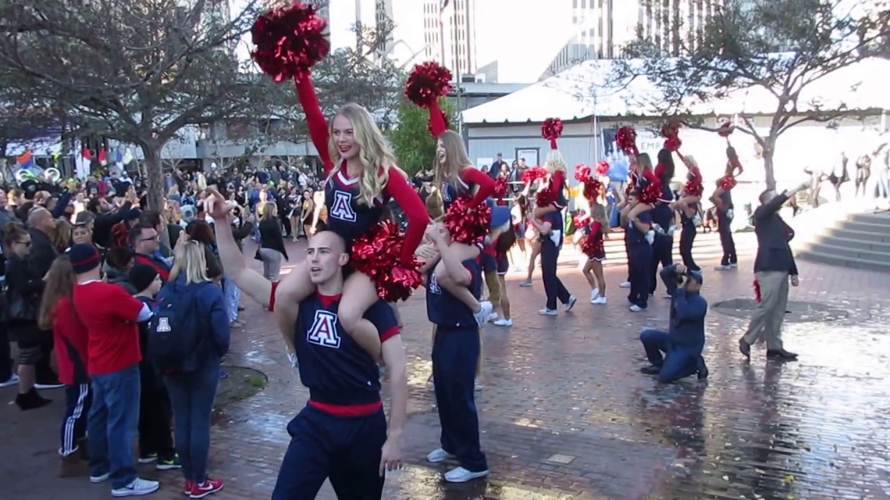 Arizona Cheerleaders Foster Farms Bowl Pep Rally San Francisco ...