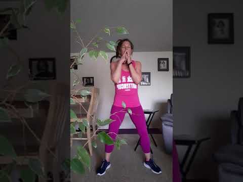 Dance off / Twerk contest