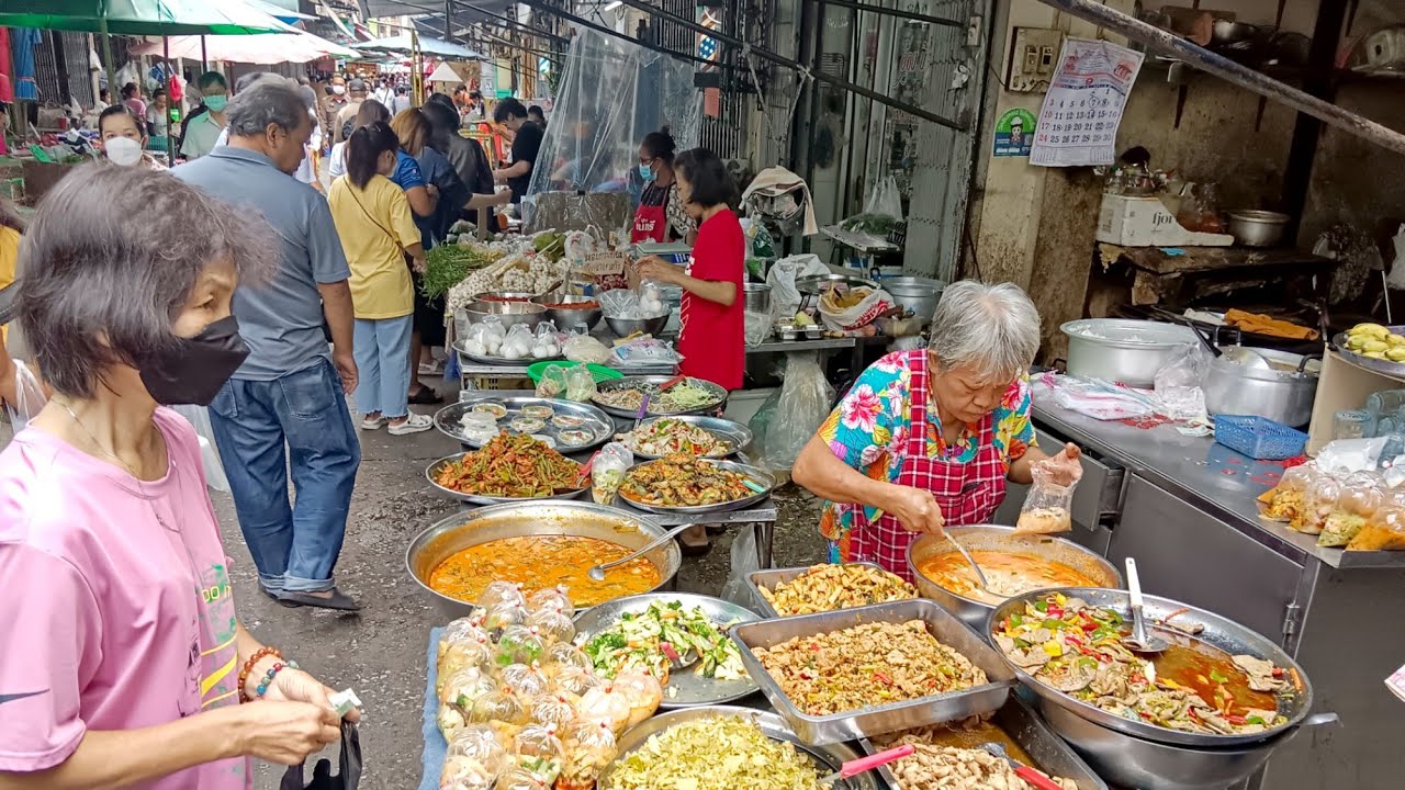 Take a virtual tour of the morning market in Bangkok, Trok Mo Market ...