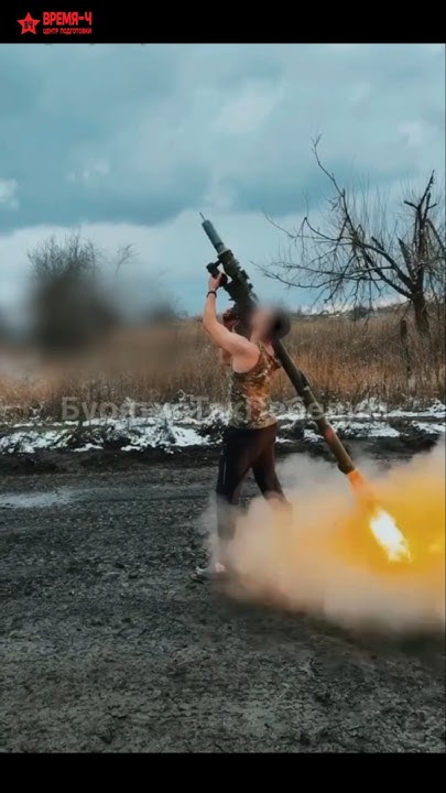 Как такое возможно Воин в тапочках армия война времяч сталинград