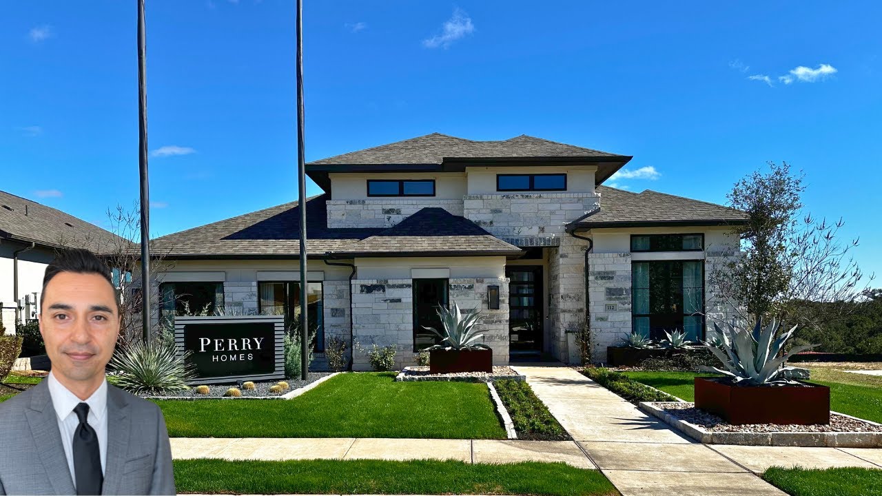 Step Inside This Modern Single Story Home | Perry Homes Plan 2895 | 4 ...