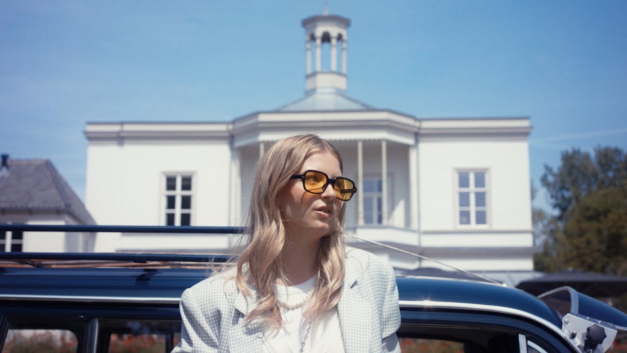 JOLENE - Get To Know Me (official video) - YouTube