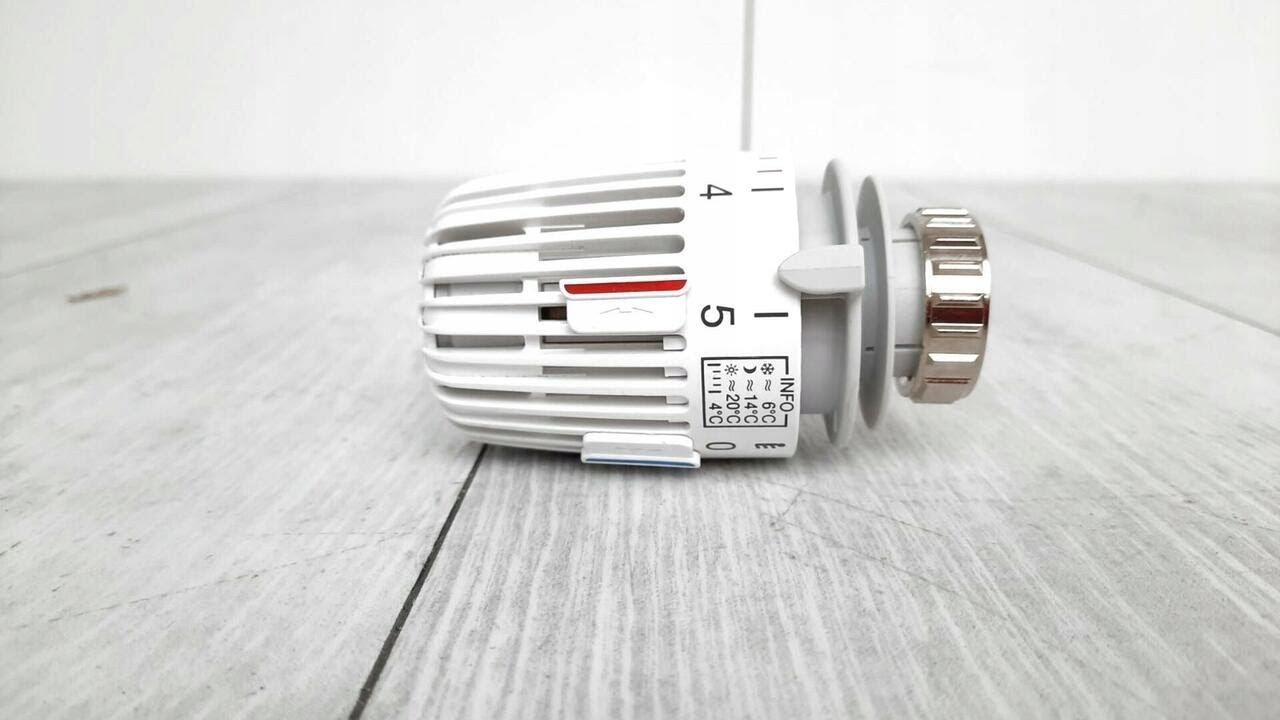 Nákup a výměna termostatické hlavice Heimeier 6000 09 500 - YouTube