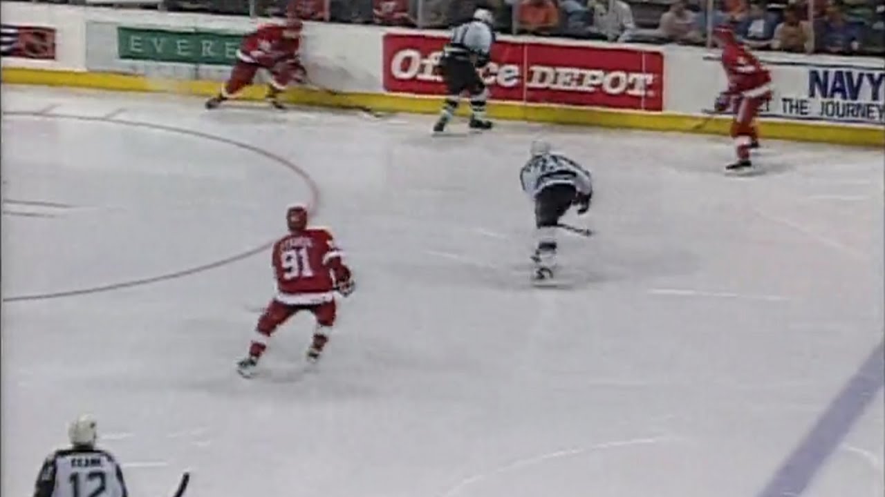 Red Wings @ Stars 05/24/98 | Game 1 Conference Finals 1998 - YouTube