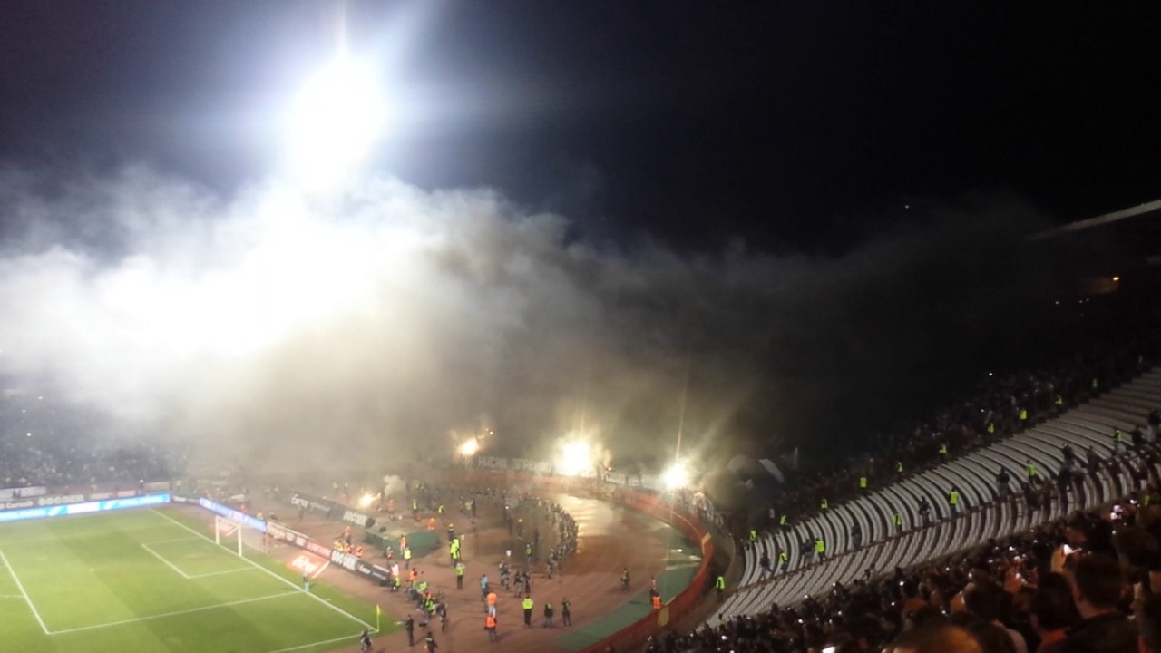 Bakljada Grobari 153 derbi - YouTube